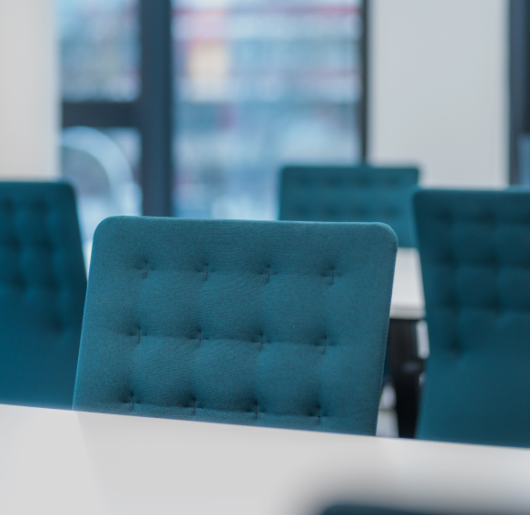 Fix desk – base4work