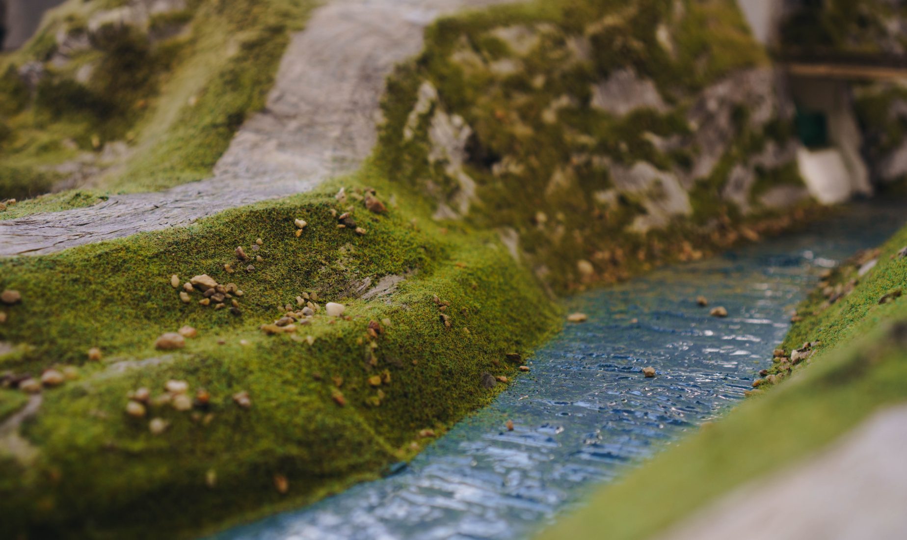 Explore Model Railroads & Diorama Train Creations